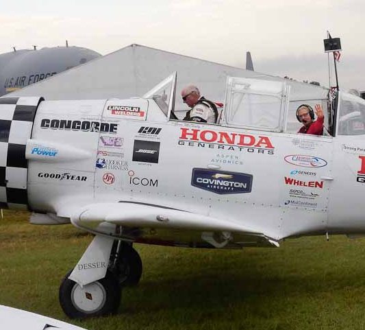 Flug mit dem Aeroshell Team – FlugundZeit